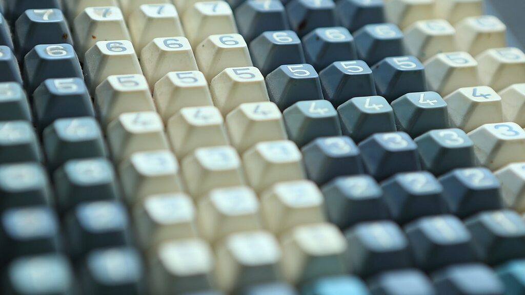 Audio histories of phreaking, hacking, &c - Science, Engineering ...