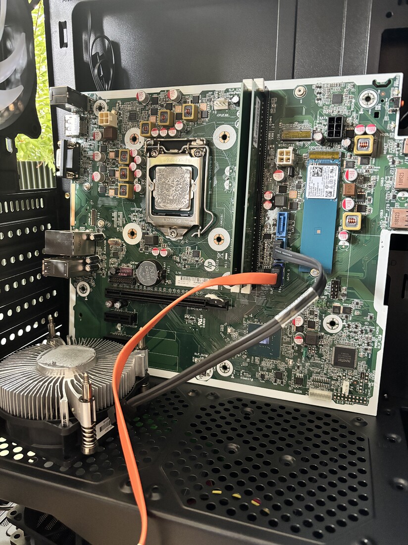 First time baby build 🥴 HP ProDesk 400 G5 - Build a PC - Level1Techs Forums