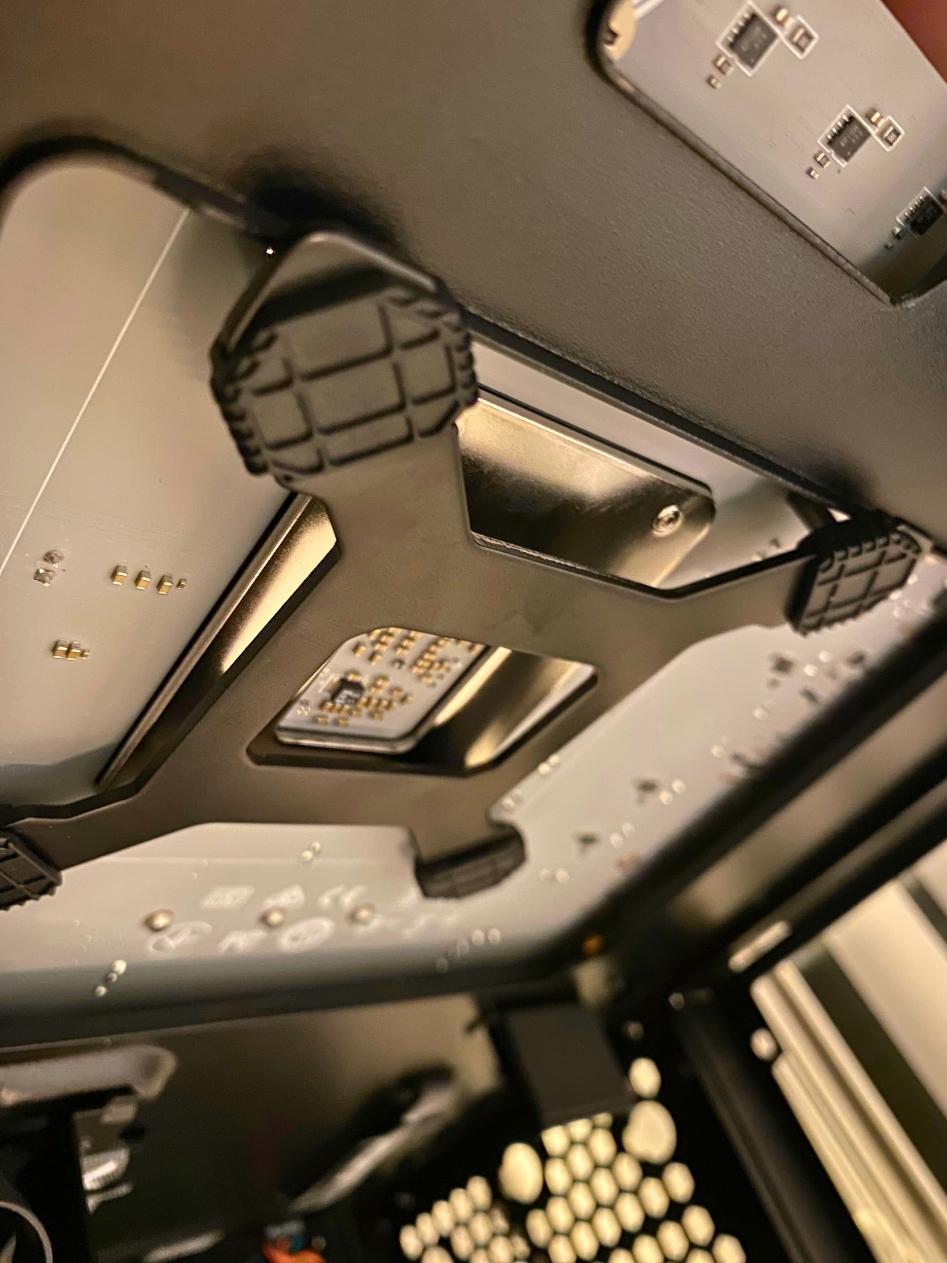 011 vision compact - Cases / Chassis - Level1Techs Forums