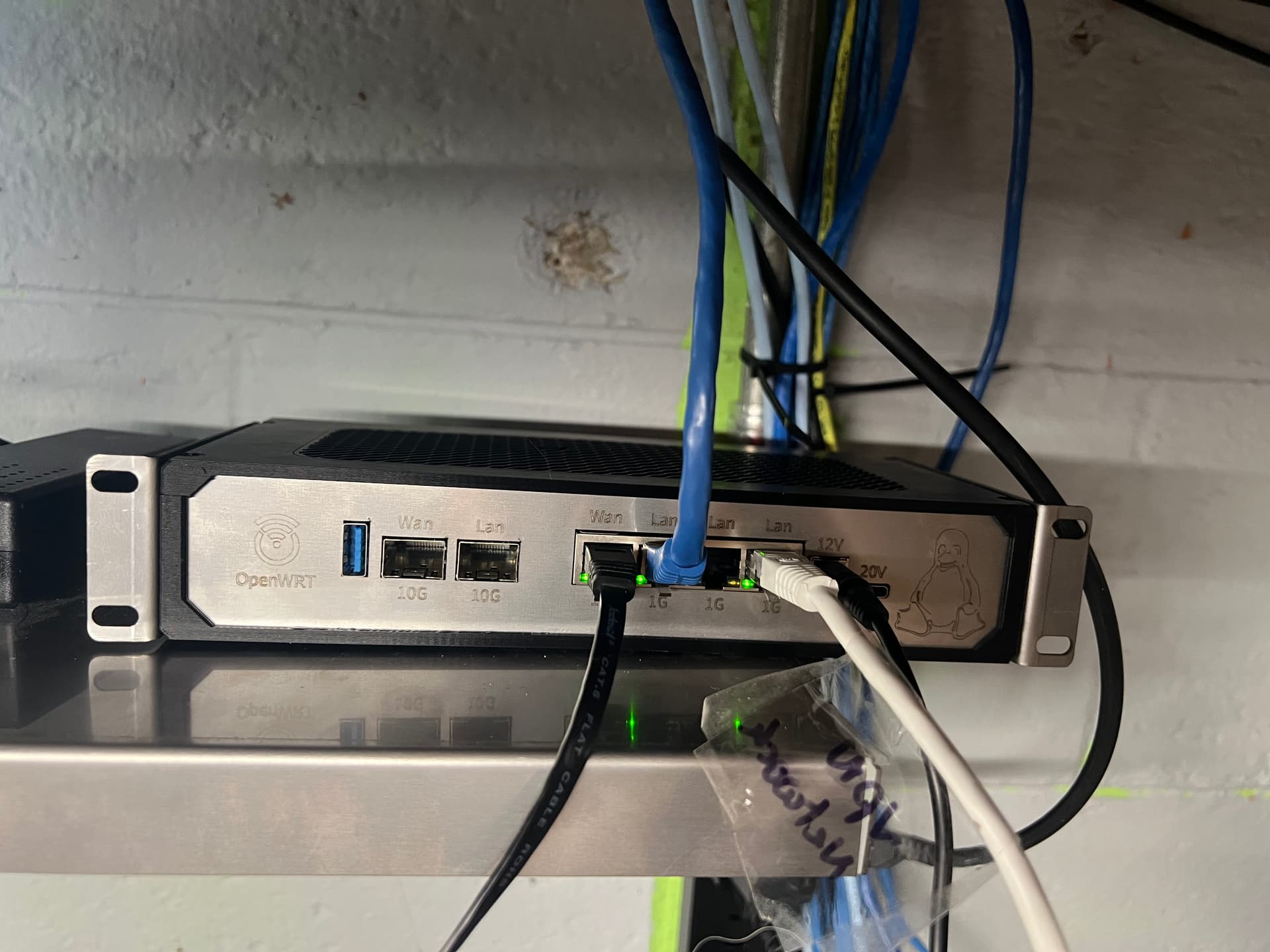 Made a Mini rack mount BPI-R4 Case - Cases / Chassis - Level1Techs Forums