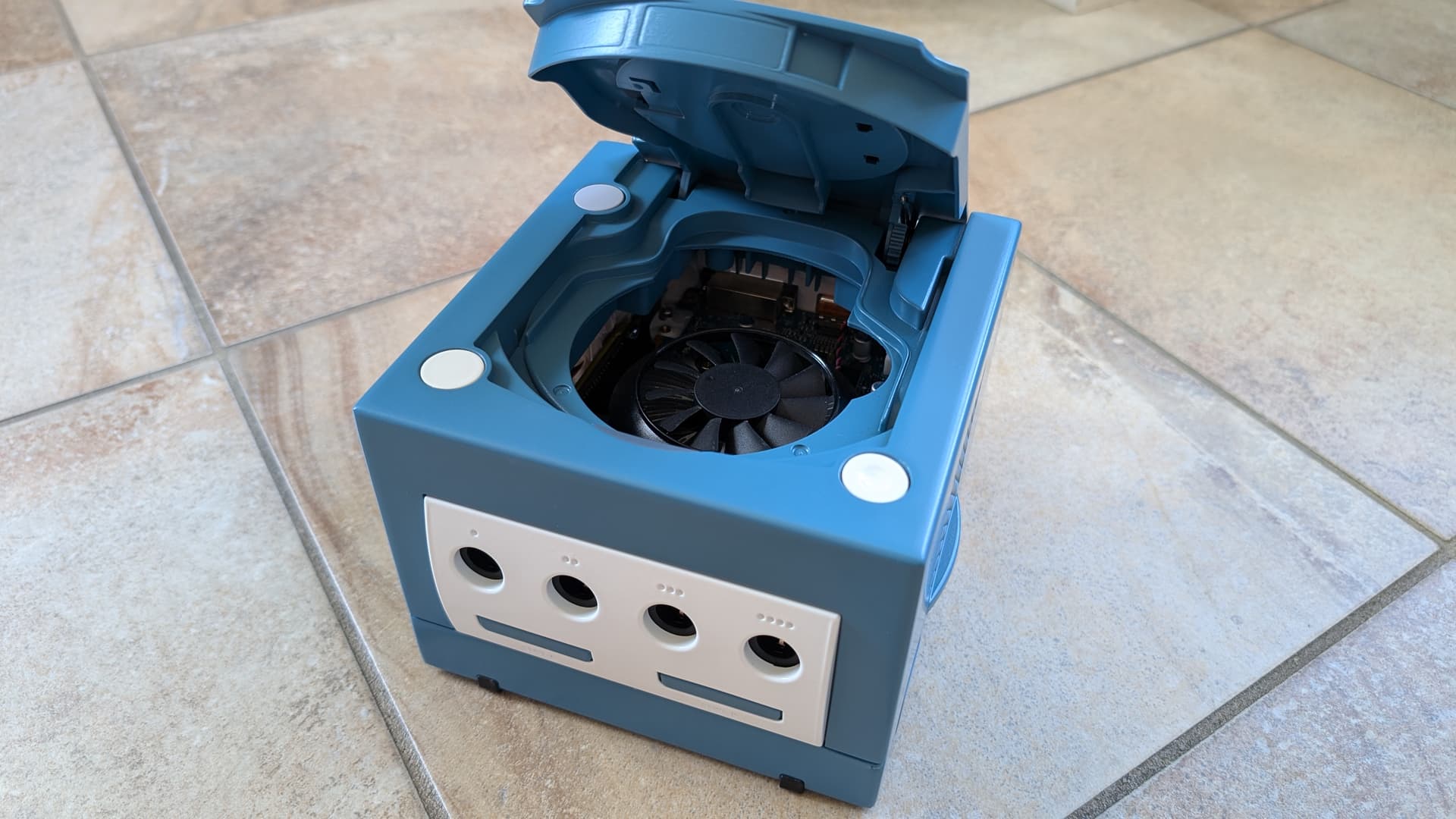 [Build log] Re;Gamecube PC - Build Logs - Level1Techs Forums