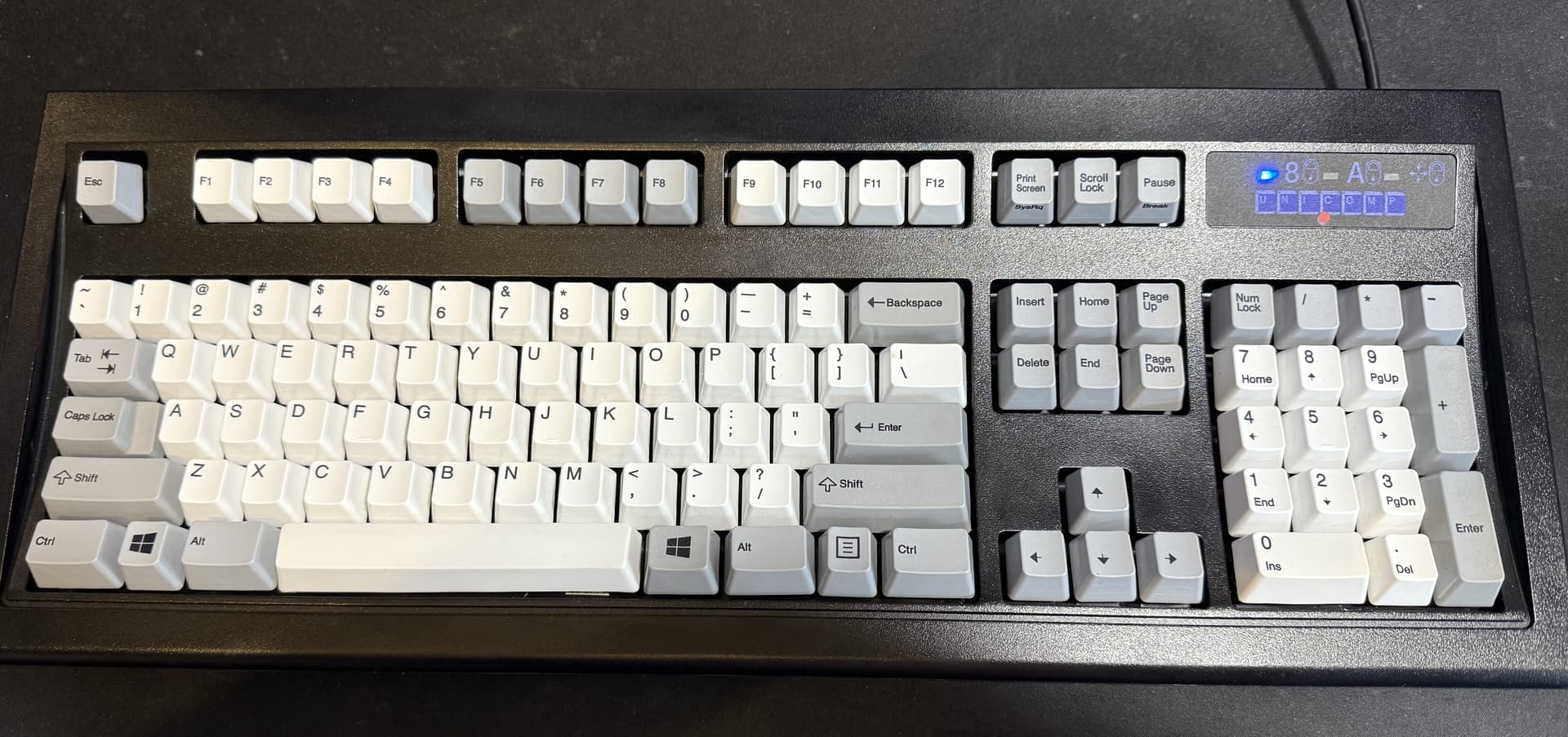 [DIY Guide] QMK on 2023 Unicomp model m (controller over keypad ...