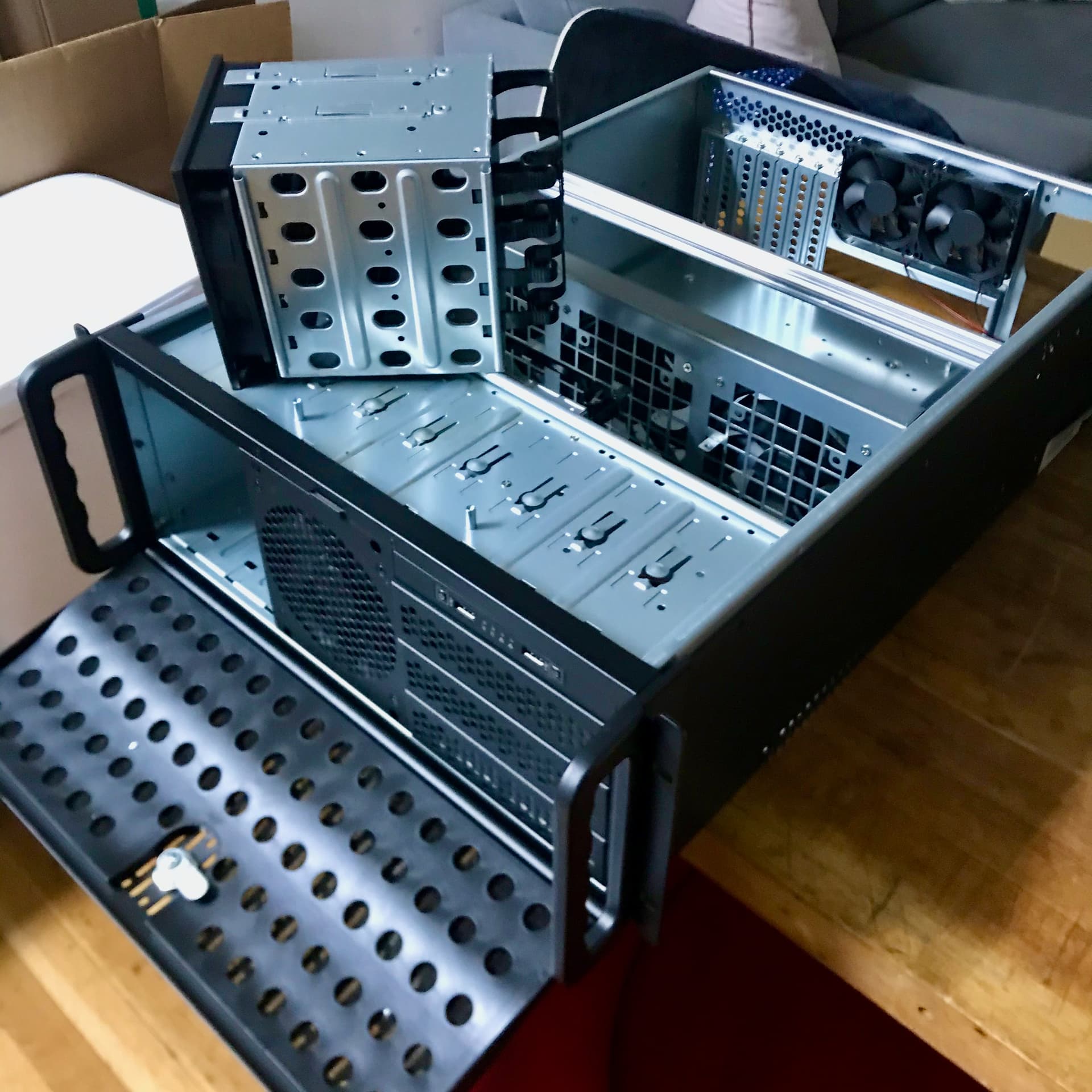 Perfecting my Sliger CX4200A: 3D-Printed Drive Shelf and Rear Exhaust ...