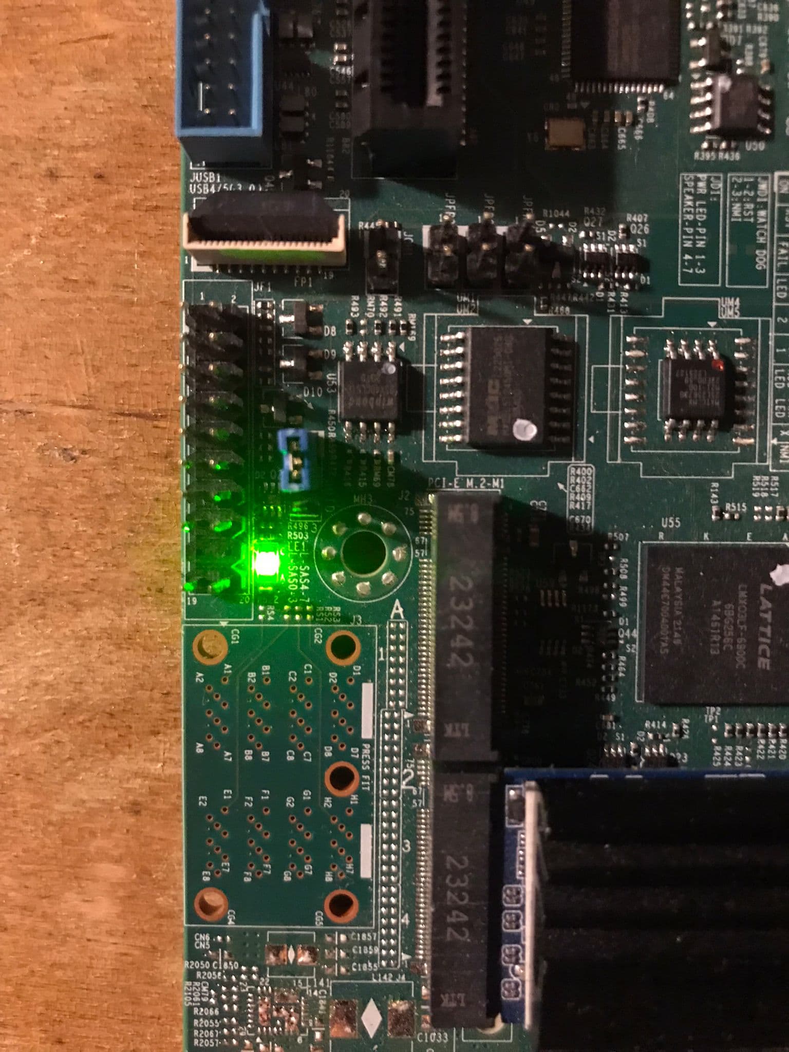 SuperMicro h12ssl-i power led blinking - Hardware Hub - Level1Techs Forums